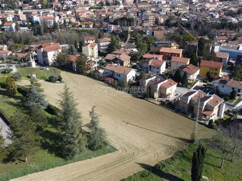 Terreno Edificabile Via BENEDETTO CROCE Tolentino Rif 101182637