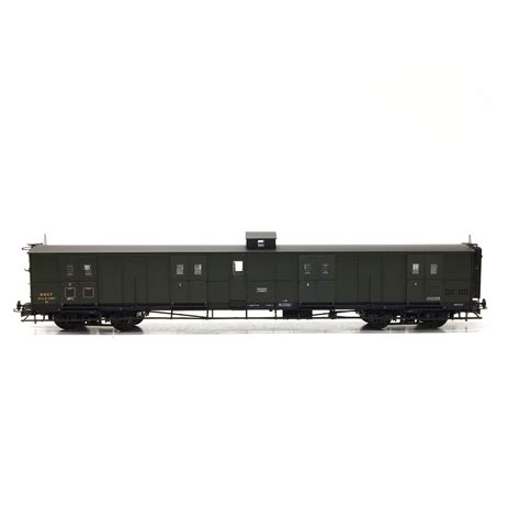 Fourgon à Bogies Vigie Ex PLM Ep III SNCF HO 1 87 REE VB348