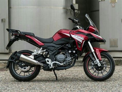 Benelli TRK 251 prezzo e velocità massima Motori Magazine