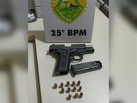 Homem é preso pela PM ao ser flagrado arma de fogo em Altônia
