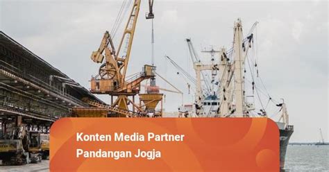 Implementasi Konsep Pelabuhan Hijau Petrokimia Gresik Tekan Biaya