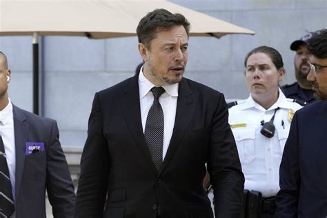 Elon Musk se mete en la campaña presidencial de Argentina y promociona