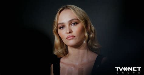 quién es la actriz más comentada en Hollywood Lily Rose Depp Notiulti