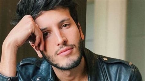 Terrible Sebastián Yatra fue víctima de una broma pesada que lo hace