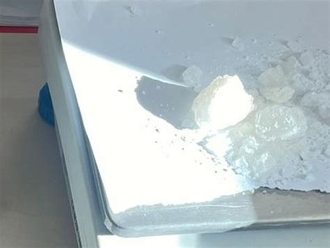 17 letni diler naćpał się i groził ojcu pobiciem Po zatrzymaniu