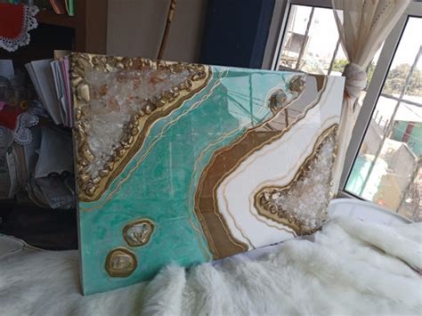 Cuadro Decorativo Resina Epoxica Y Cuarzos Geoda X Meses Sin