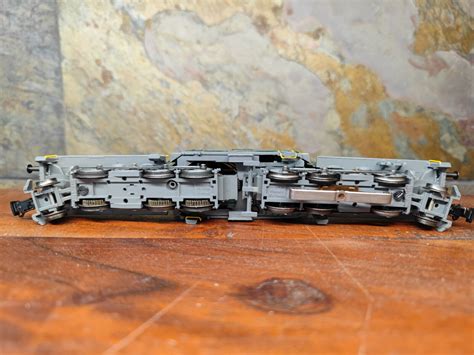 Märklin H0 3556 Serie Ce 6 8 14305 der SBB Krokodil dunkelgrün