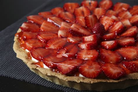Cómo hacer tarta de fresas favorita Recetas DIA