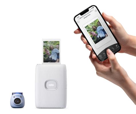Fujifilm lança uma câmara Instax que apenas fotografa As