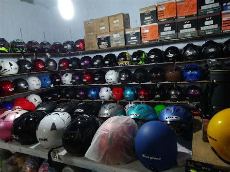 Daftar 10 Toko Helm Terbaik Di Kulon Progo Ulastempat