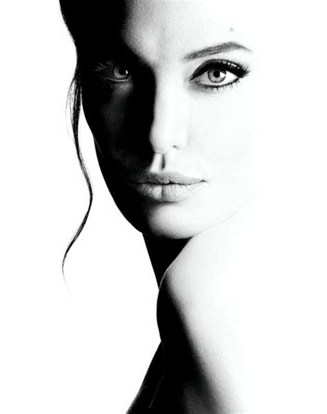 Pin By Patricia Robert On Portrait De Femmes In Black And Withe