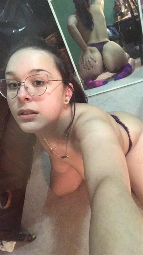 Huge Booty Selfies
