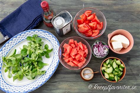 Sallad Med Vattenmelon Fetaost Gurka Och Tomat