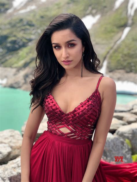 Shraddha Kapoor Sexy Hot Hd Pictures Movie Galleries Andhrafriends