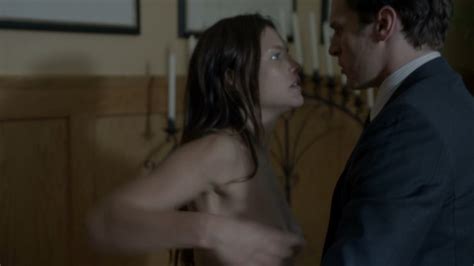 Hannah Ware Kathleen Robertson Jennifer Mudge Boss S1 2 1080p