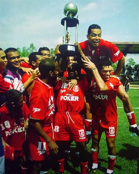 Camiseta retro TOPPER América de Cali 1997 98 Diablo Gráfico
