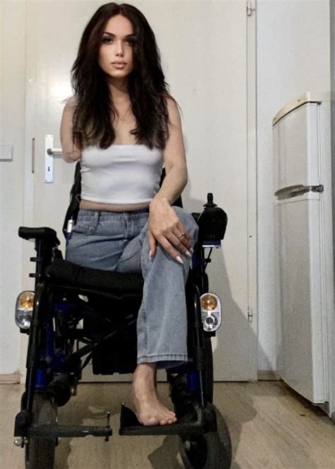 Image Tagged With Amputeegirl Amputee Distantlimbs On Tumblr