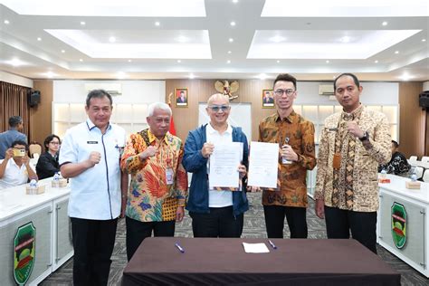 Pj Bupati Purwakarta Benni Irwan Menghadiri Expose Rencana Kerja Sama