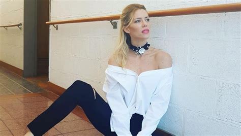 La polémica tapa de Nicole Neumann cuando era menor que recordó Con