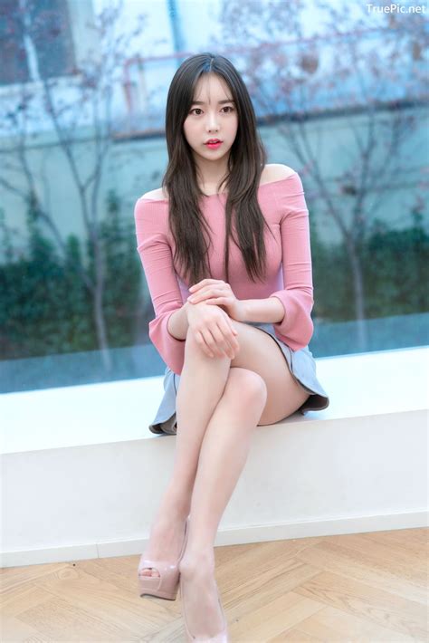 Korean Hot Model Go Eun Yang Indoor Photoshoot Collection
