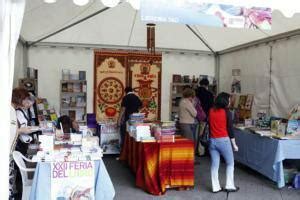 Viñetas de humor y literatura isleña para la Feria del Libro