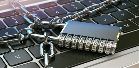 Qué es el Malware cómo prevenir y proteger Letslaw