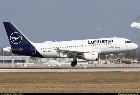 D AILW Lufthansa Airbus A319 114 Photo by Björn Düwel ID 938253