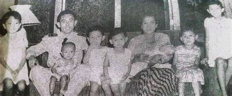 Jenderal Yani Memiting Anaknya Historia