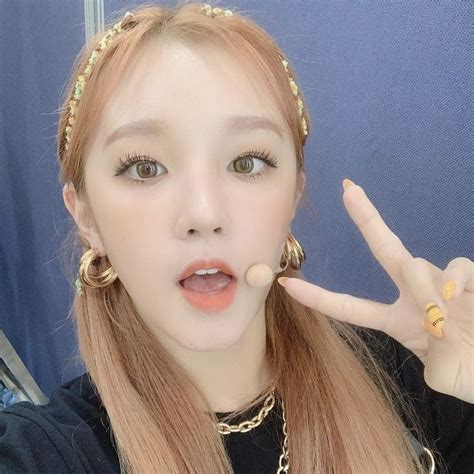 Song Yuqi Gidle Selca Icon Pfp Kpop En 2022