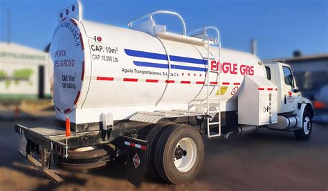 Construcción de pipas para gasolina Constructora de Tanques