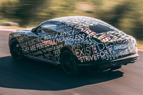 Rolls Royce Says Its Upcoming Spectre EV Will Be Built To Last 400