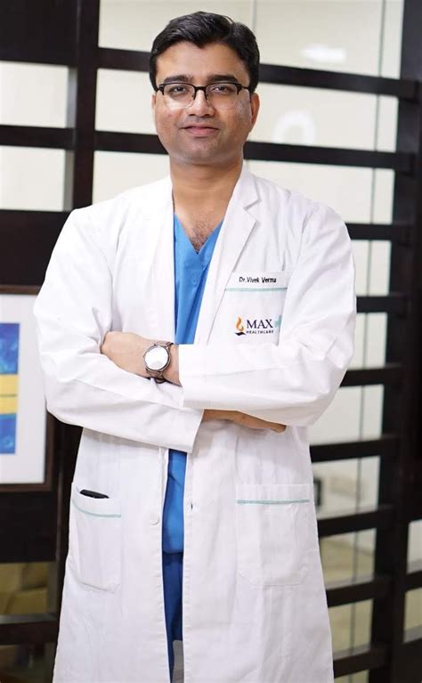 Dr Vivek Verma
