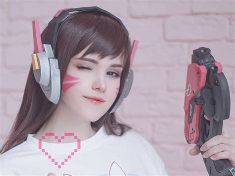 1920x1440 Dva Overwatch Cosplay Girl 4k 1920x1440 Resolution Hd 4k Wallpapers Images