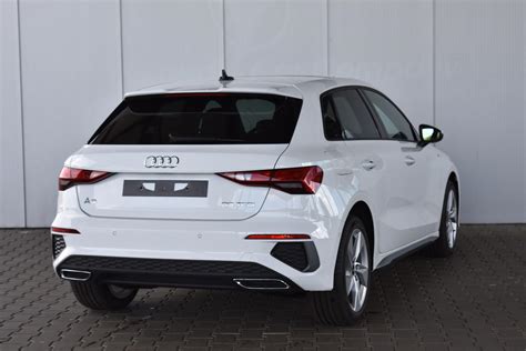 Audi A3 Sportback S Line 35 TFSI S Tronic MHev ACC Navi Panodach ALU