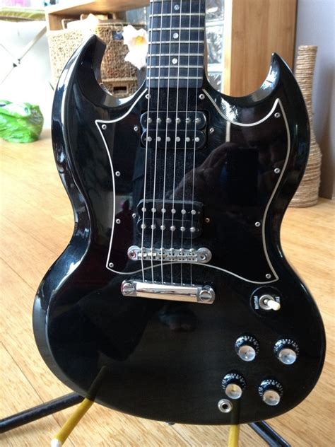 Gibson SG Special Ebony Image 516444 Audiofanzine