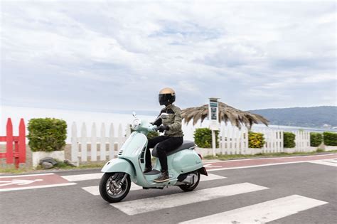 Vespa Gts Test In Rom