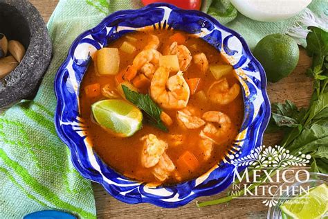 Caldo De Camarones Mexicano