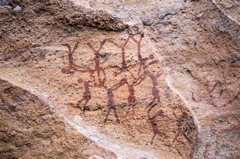 Os tesouros arqueológicos escondidos Stone rocks Rock art Ancient art