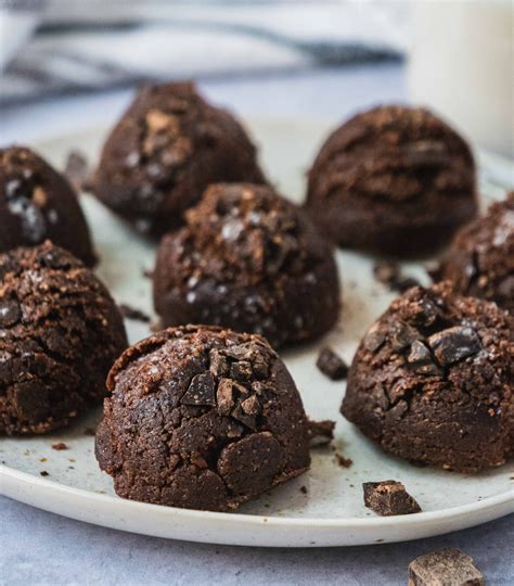 No Bake Peanut Butter Chocolate Balls Recipe Peanut Butter