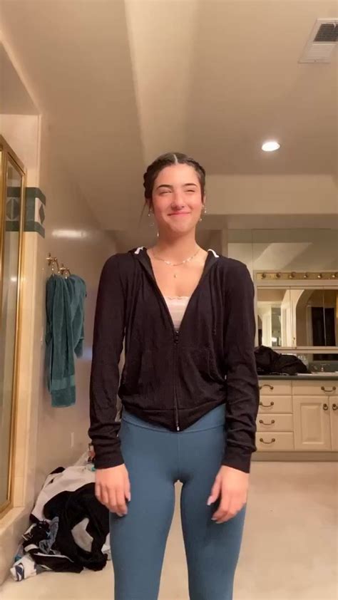 Charli Damelio Charlidamelio Has Created A Short Video On Tiktok With Music My Oh My In