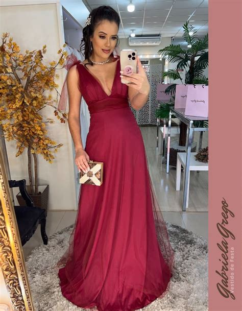 Vestido Longo Marsala em Tule e Laço no Ombro