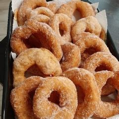 Ricetta Frati Fritti La Ricetta Di GialloZafferano