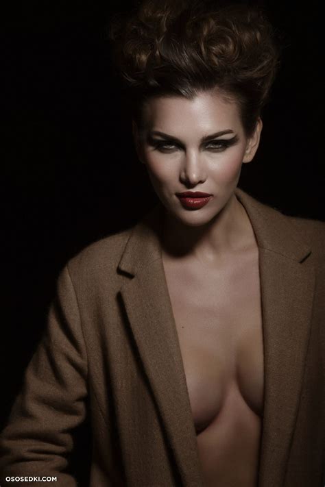 Габриэла Илиеску голая Gabriela Iliescu фото naked cosplay asian 26
