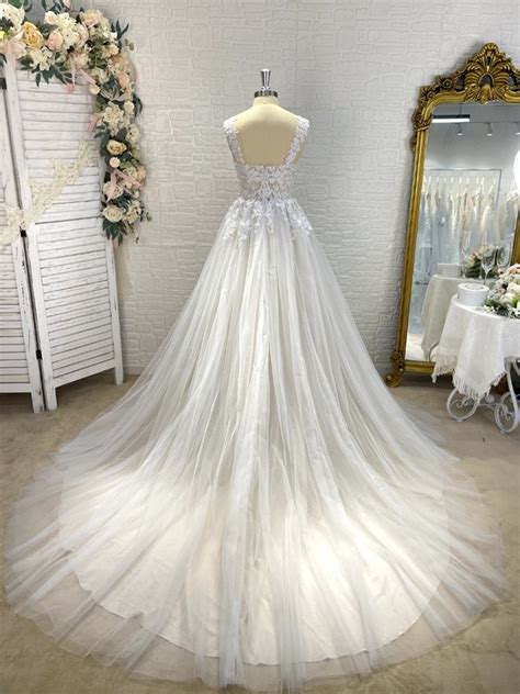 A Line Princess Tulle Applique Off The Shoulder Sleeveless Chapel Train