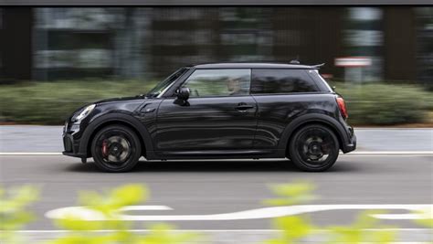 Mini John Cooper Works To Edition Celebrates The Manual Transmission