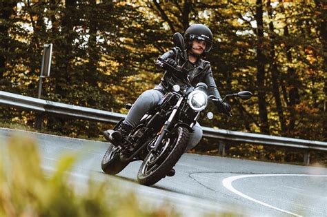 QJ MOTOR SRV 125 Neuer A1 Cruiser 2023