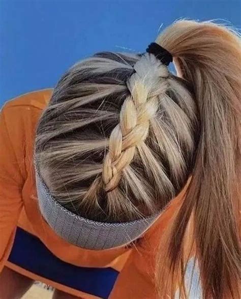 Athletic Volleyball Hairstyles That Are Still Cute