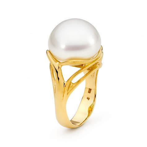 Baby Mangrove Ring Allure South Sea Pearls