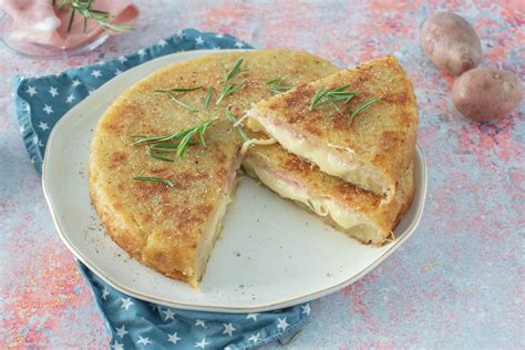 Torta Di Patate In Padella La Ricetta Del Piatto Rustico E Filante