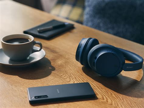 Sony WH CH720N Casque Bluetooth sans Fil à réduction de Bruit Micro